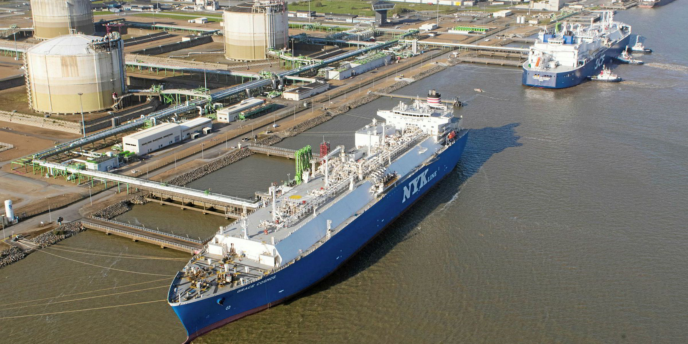 Montoir celebrates milestone on LNG transshipment journey | TradeWinds