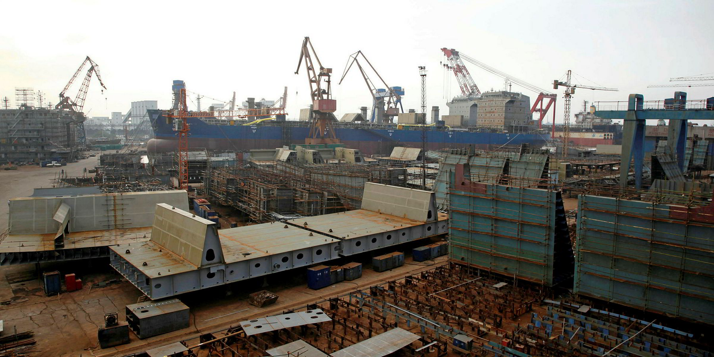 SDTR Marine orders four kamsarmaxes at Chengxi | TradeWinds