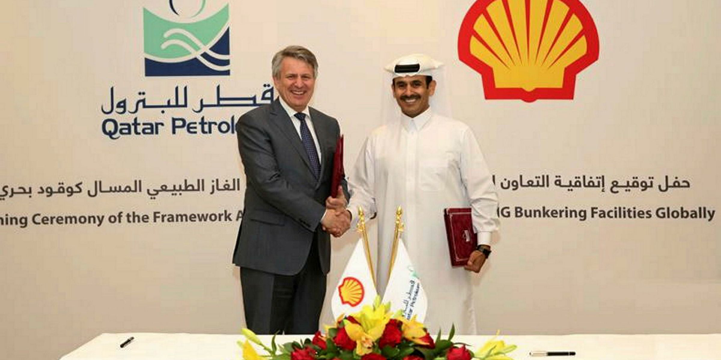 Shell, Qatar Petroluem in LNG bunkering deal | TradeWinds