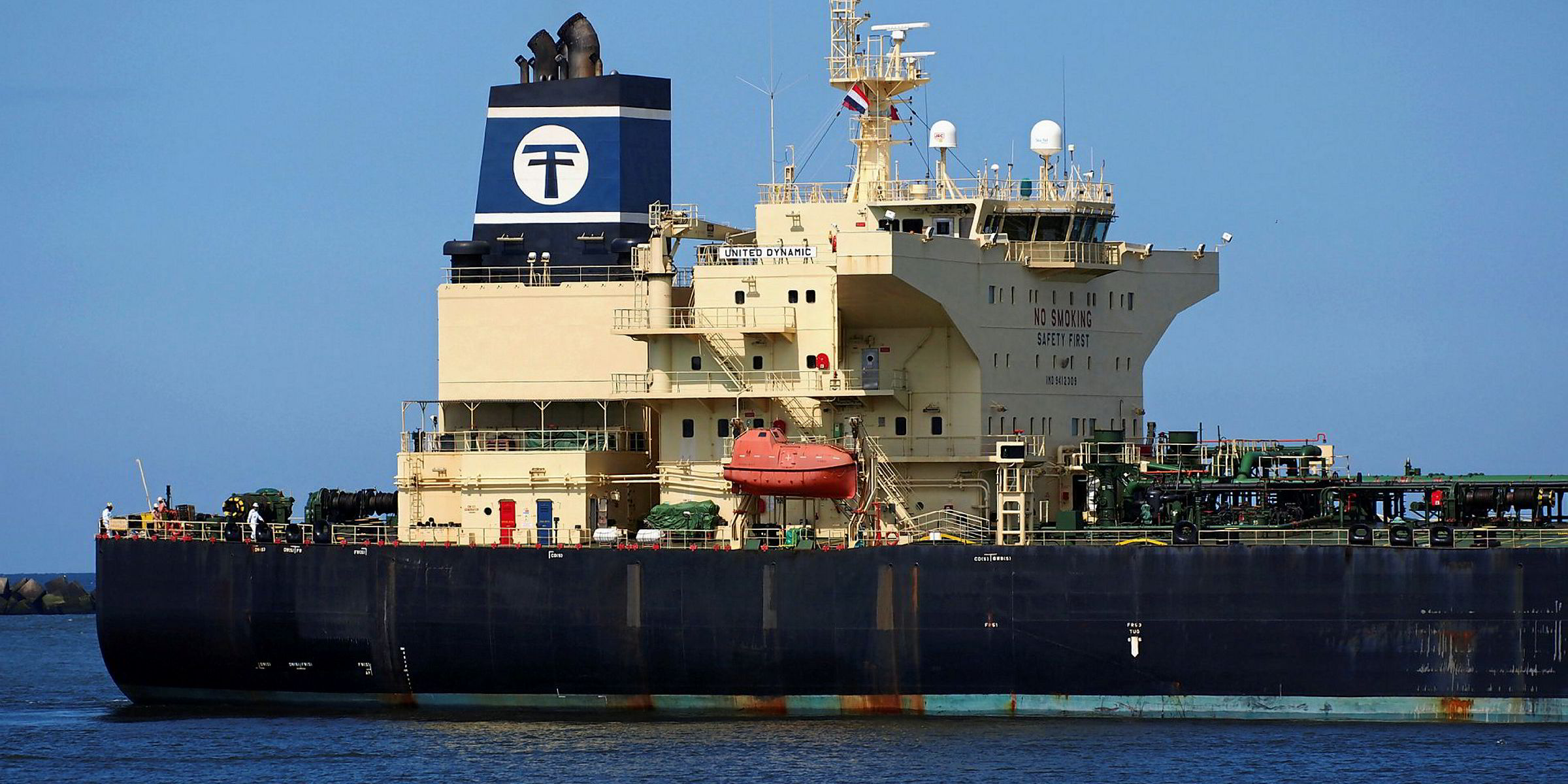 Toisa sales take off with Greeks feasting on fleet | TradeWinds