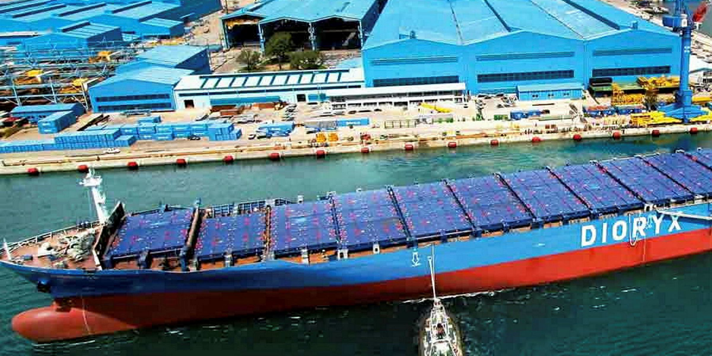 Hanjin Heavy offloads block plant | TradeWinds