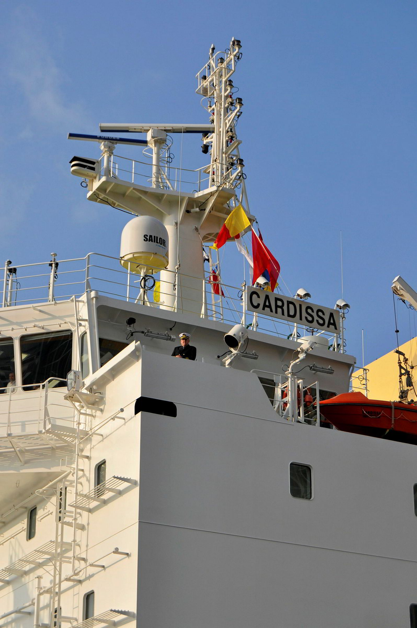 Shell showcases first LNG bunker vessel in new Dutch home port | TradeWinds
