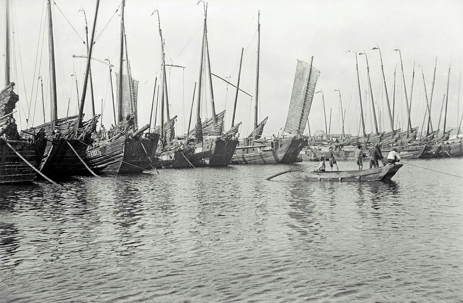 Traditional junks return to China after 80 years | TradeWinds