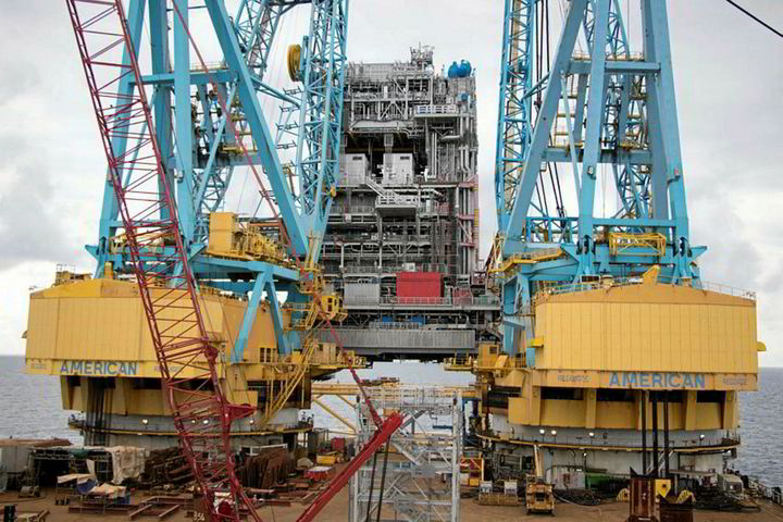 VIDEO: First Mariner topsides module installed | Upstream Online