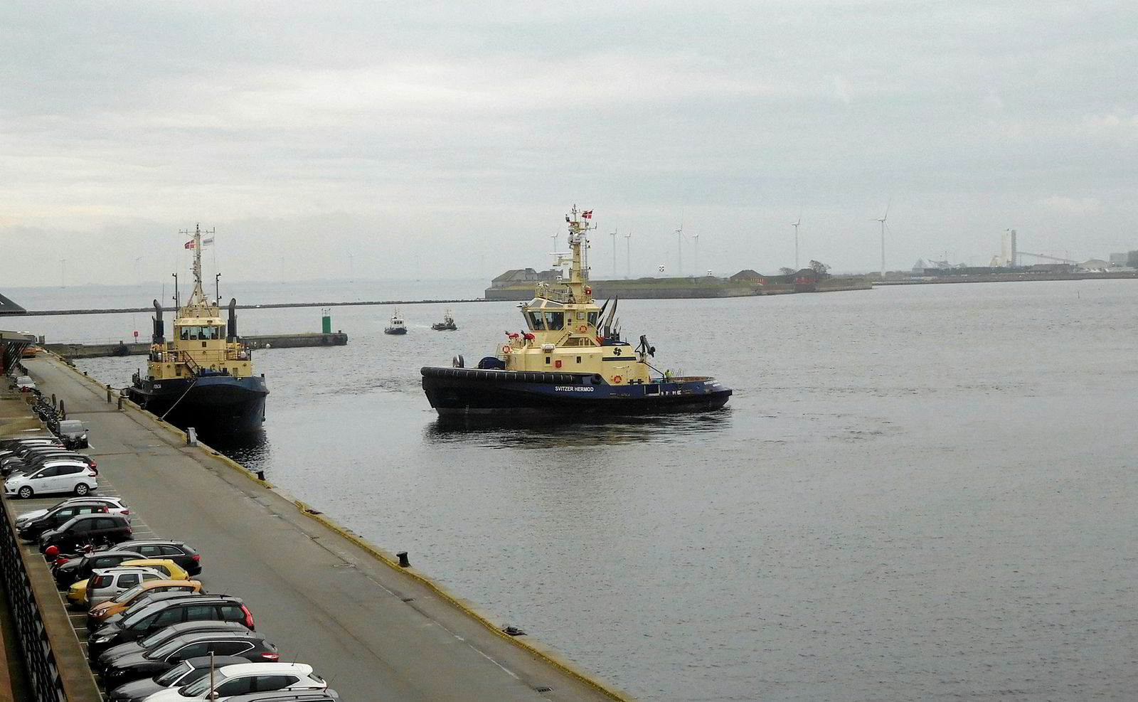 Svitzer tug parades its remote control capabilities | TradeWinds