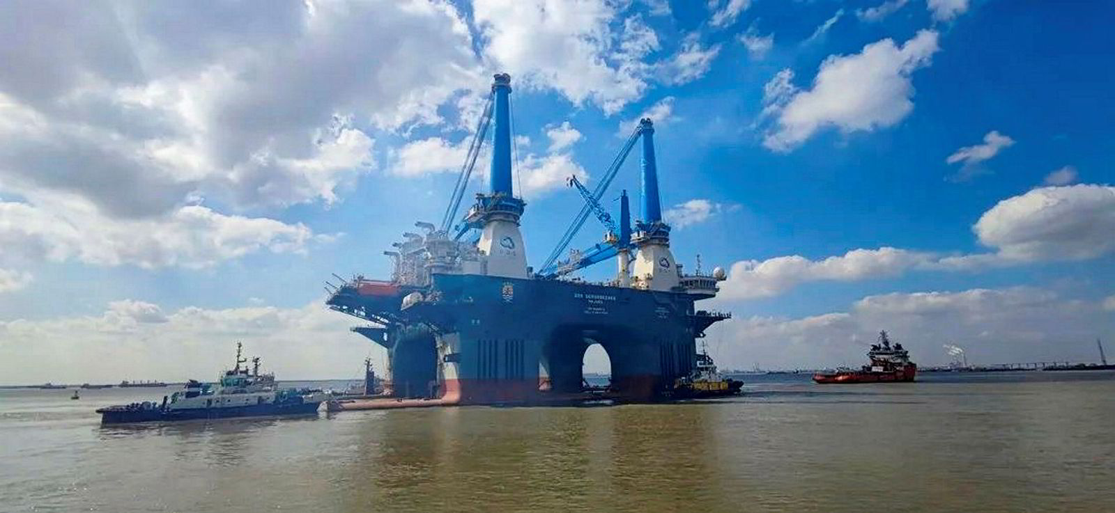 OOS heavylift accommodation vessel hits water | Upstream Online