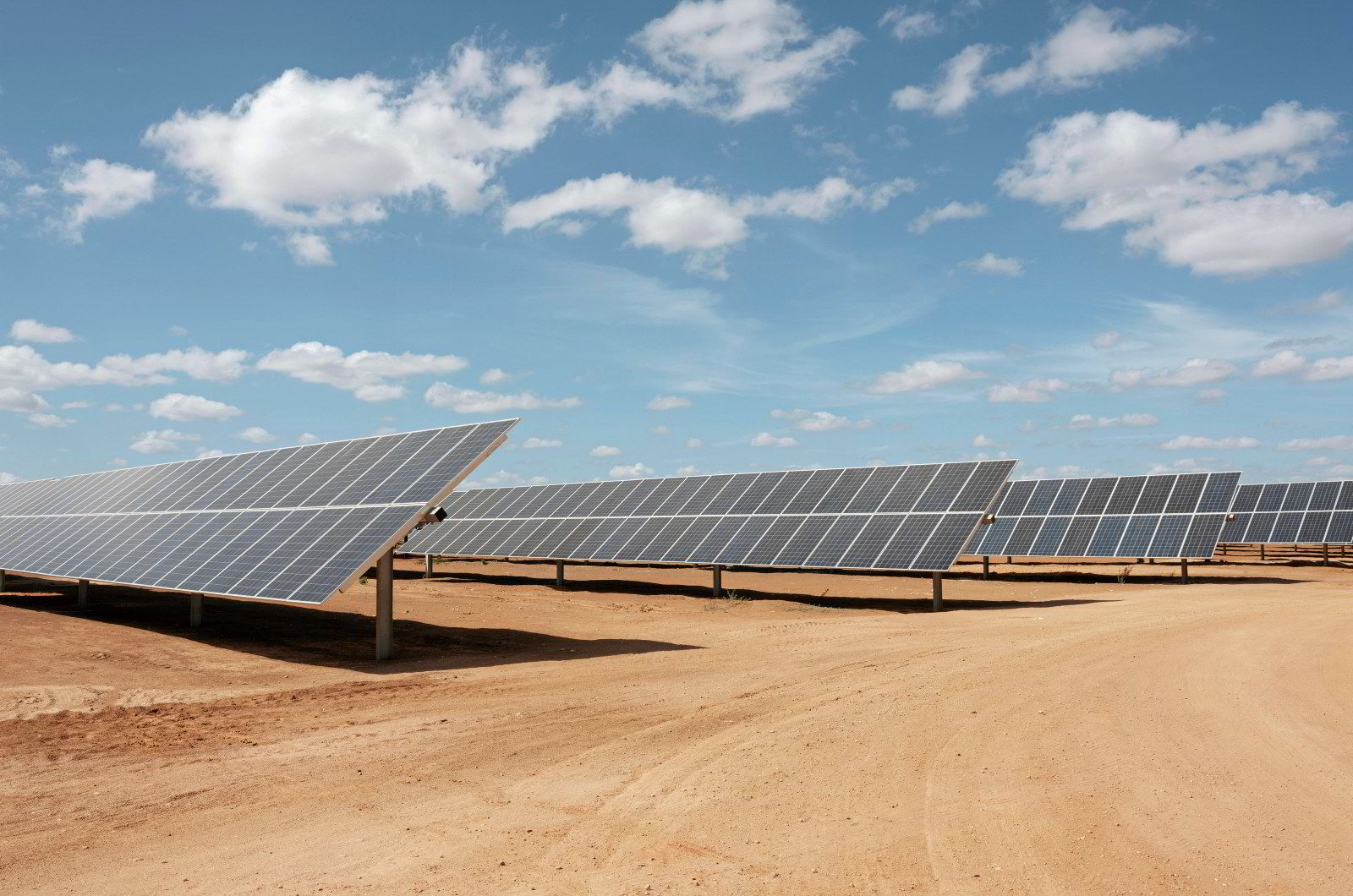 Equinor skal levere solenergi til Hydros skandalerammede anlegg i ...