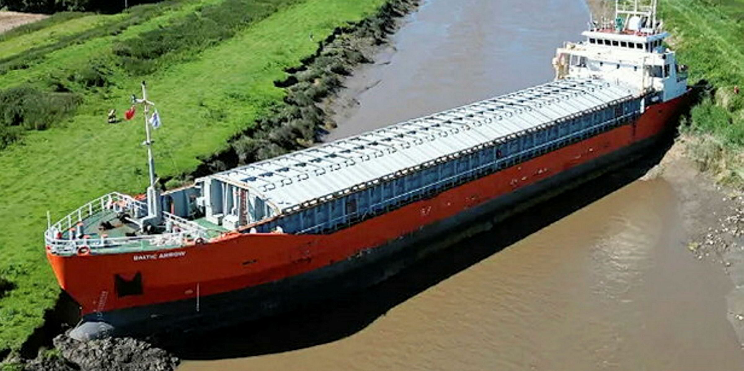 Cargo ship ended up wedged across UK river after pilot over-corrected ...