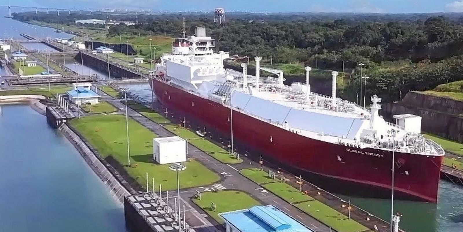 Qatar closes in on LNG shipowner selection for newbuilding mega haul ...