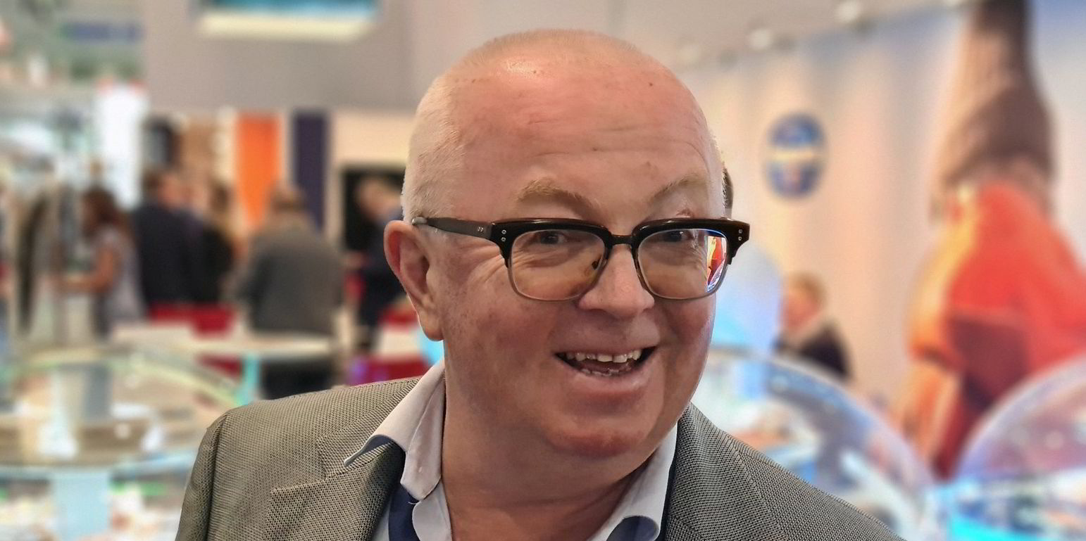 Rekordsterke priser skaper uvanlige utfordringer for laksemilliardærene ...