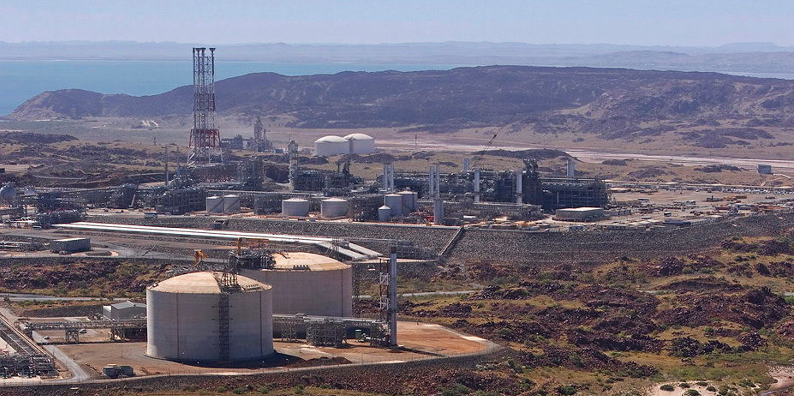 Woodside calls off Scarborough upstream sale but Pluto Train 2 equity ...