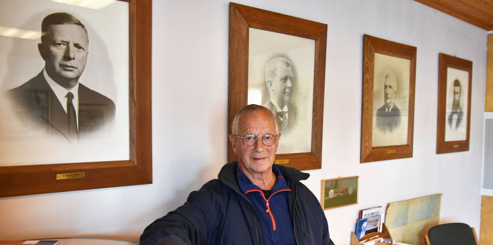 John Berg (81) er femte generasjon fiskekjøper: – Jeg får si som kongen ...