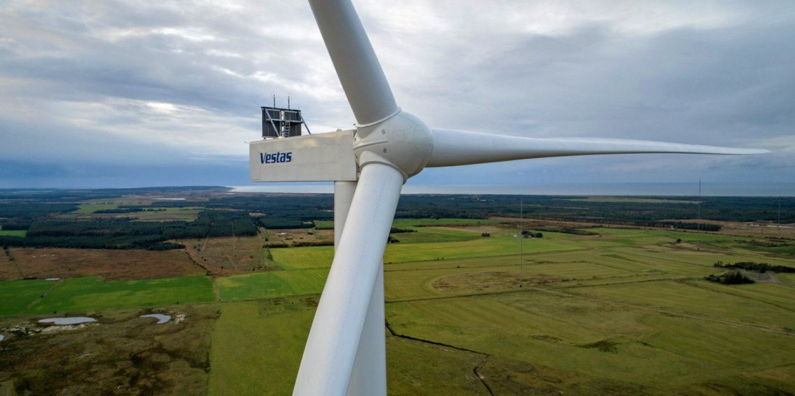 Vestas' most powerful wind turbine set for US debut as mystery buyer ...