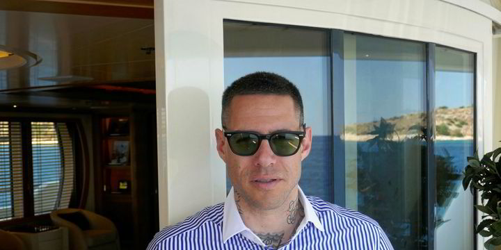 Latsis eyes entry into LNG arena | TradeWinds