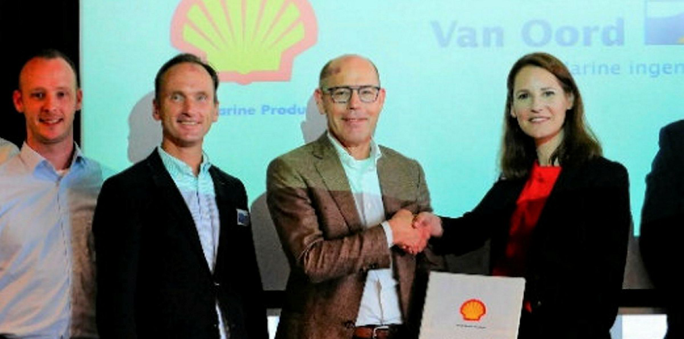 Shell signs five-year fleet deal with Van Oord | TradeWinds