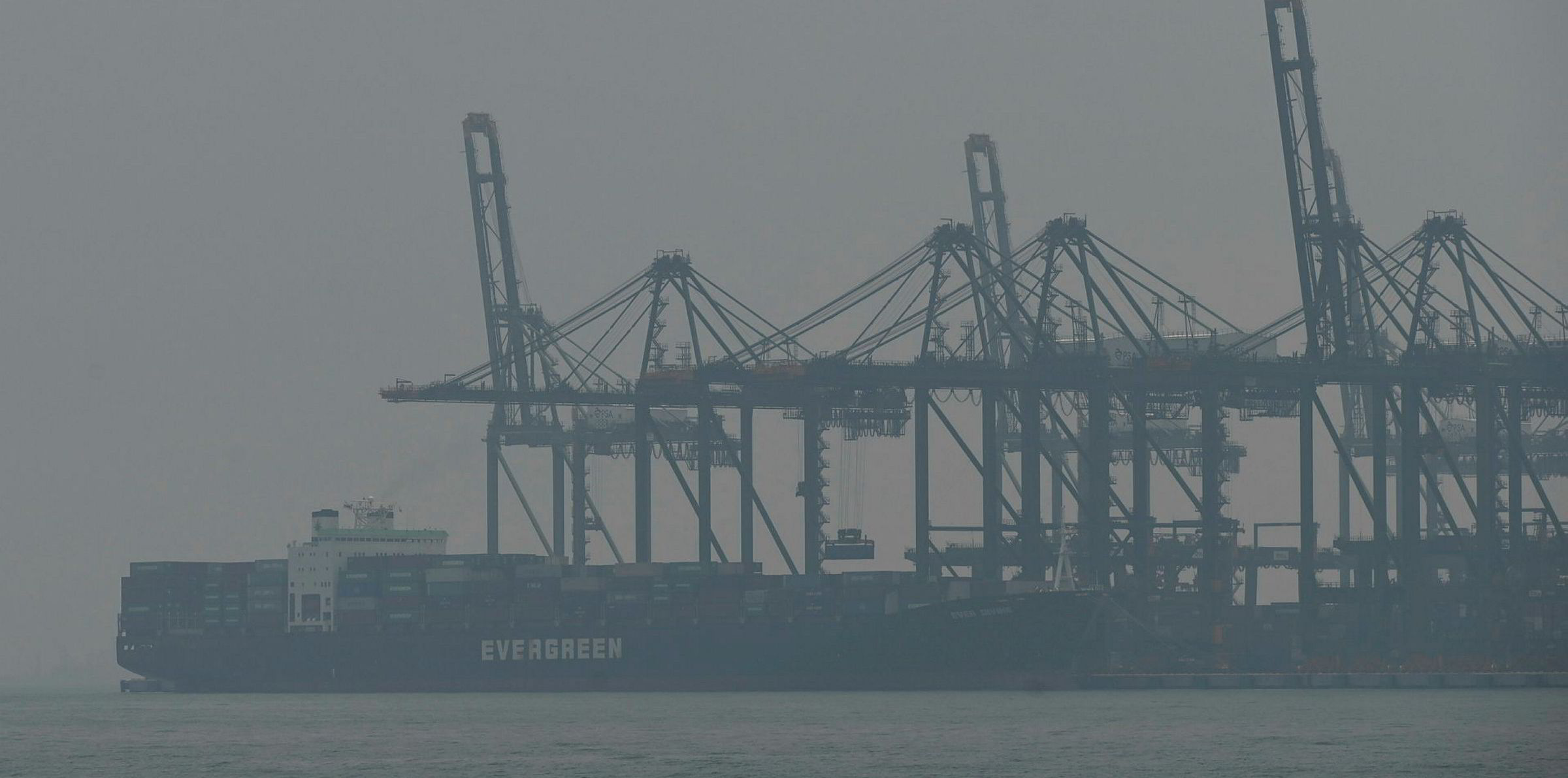 Singapore's MPA warns owners of haze hazard to shipping | TradeWinds