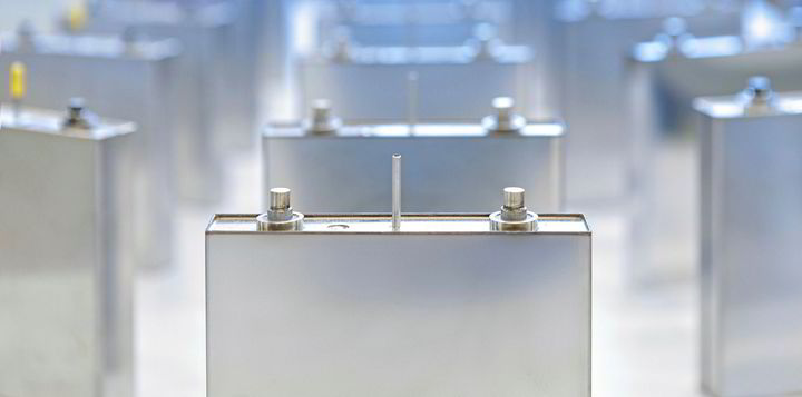 Start-up Innolith unveils long-life new-generation battery | Recharge