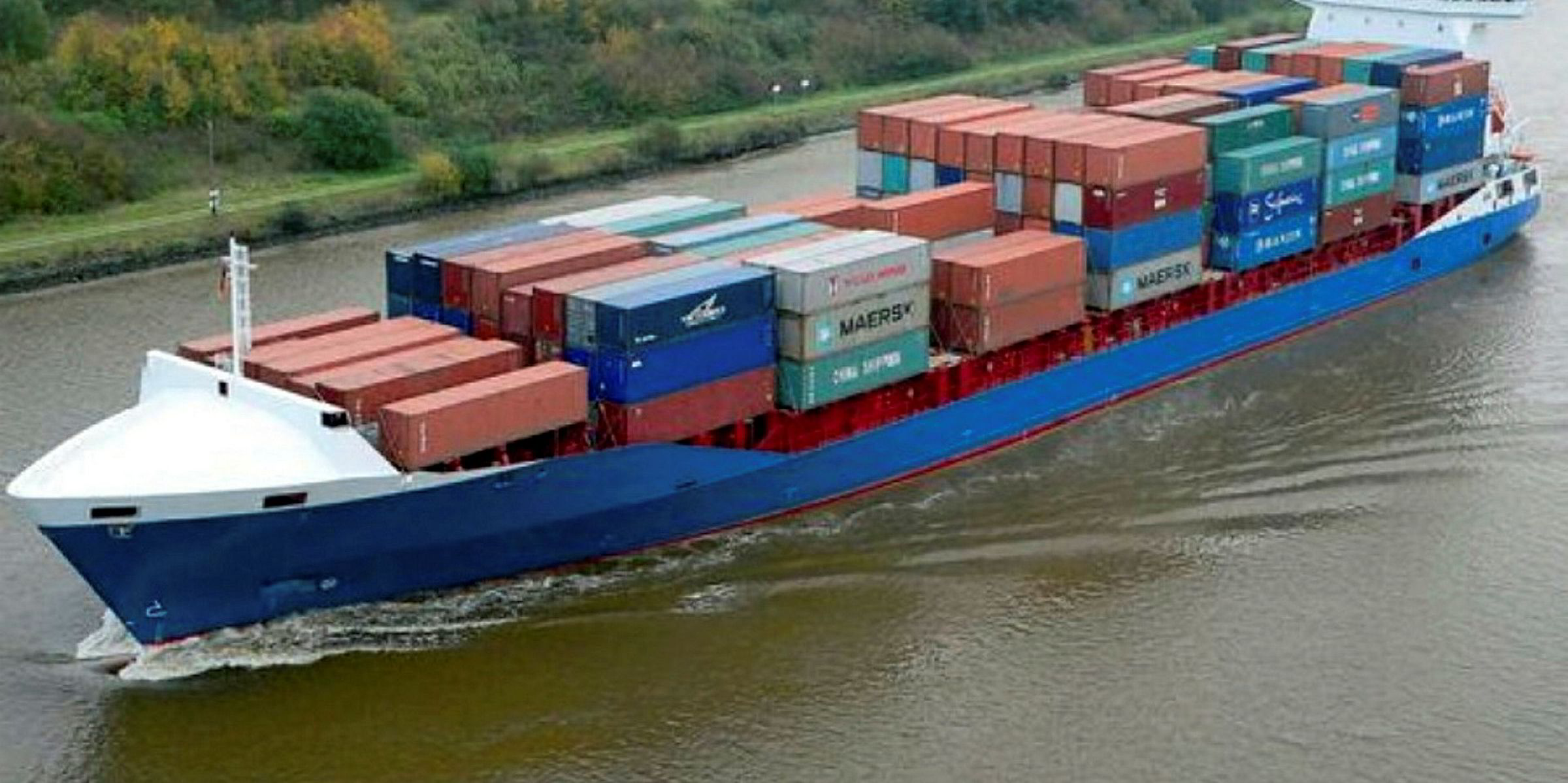 Sea Consortium orders boxship double | TradeWinds