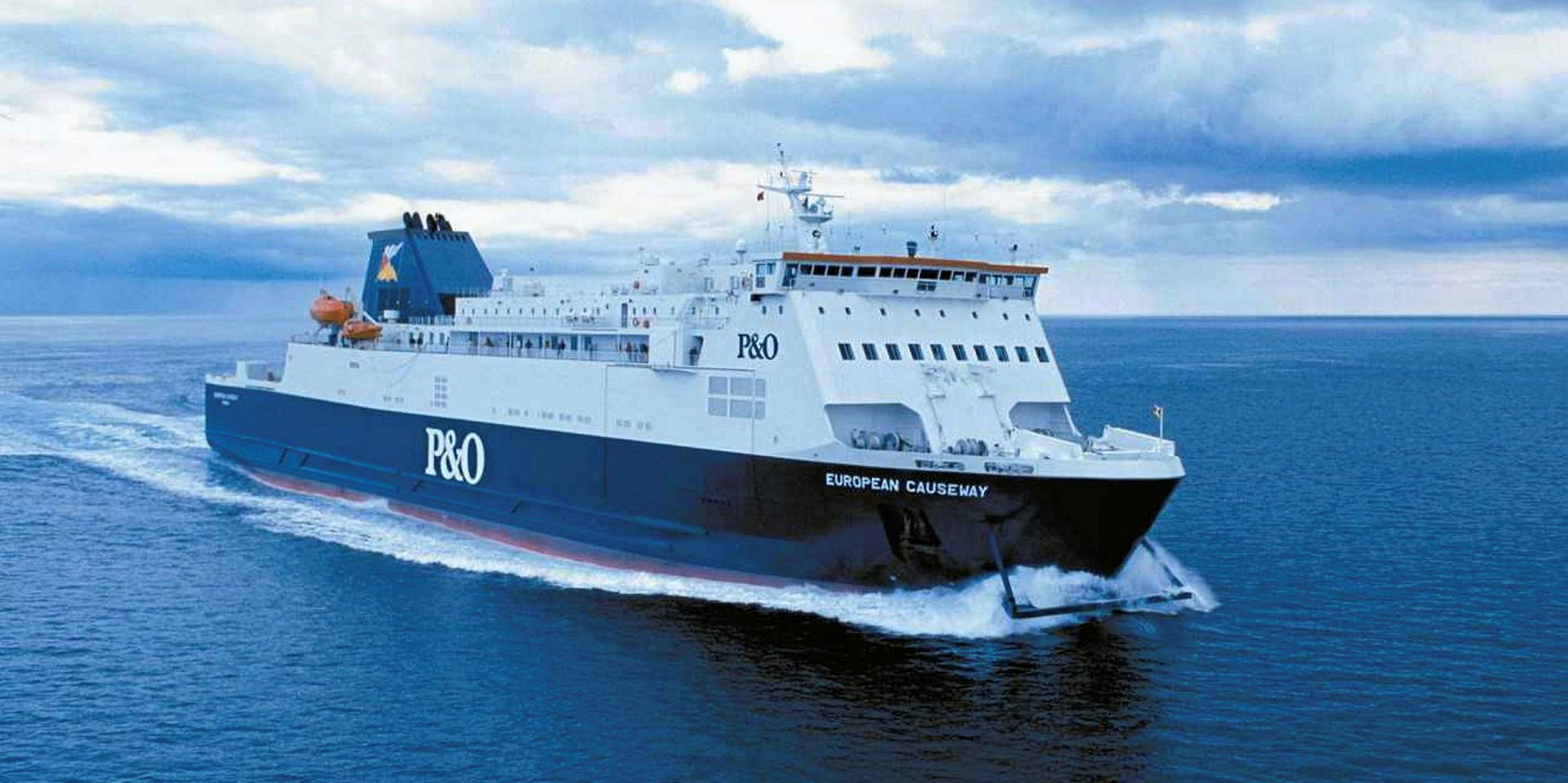 Six lorries tip over on P&O ferry | TradeWinds