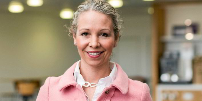 New agreement to keep Hurtigruten operating until July | TradeWinds