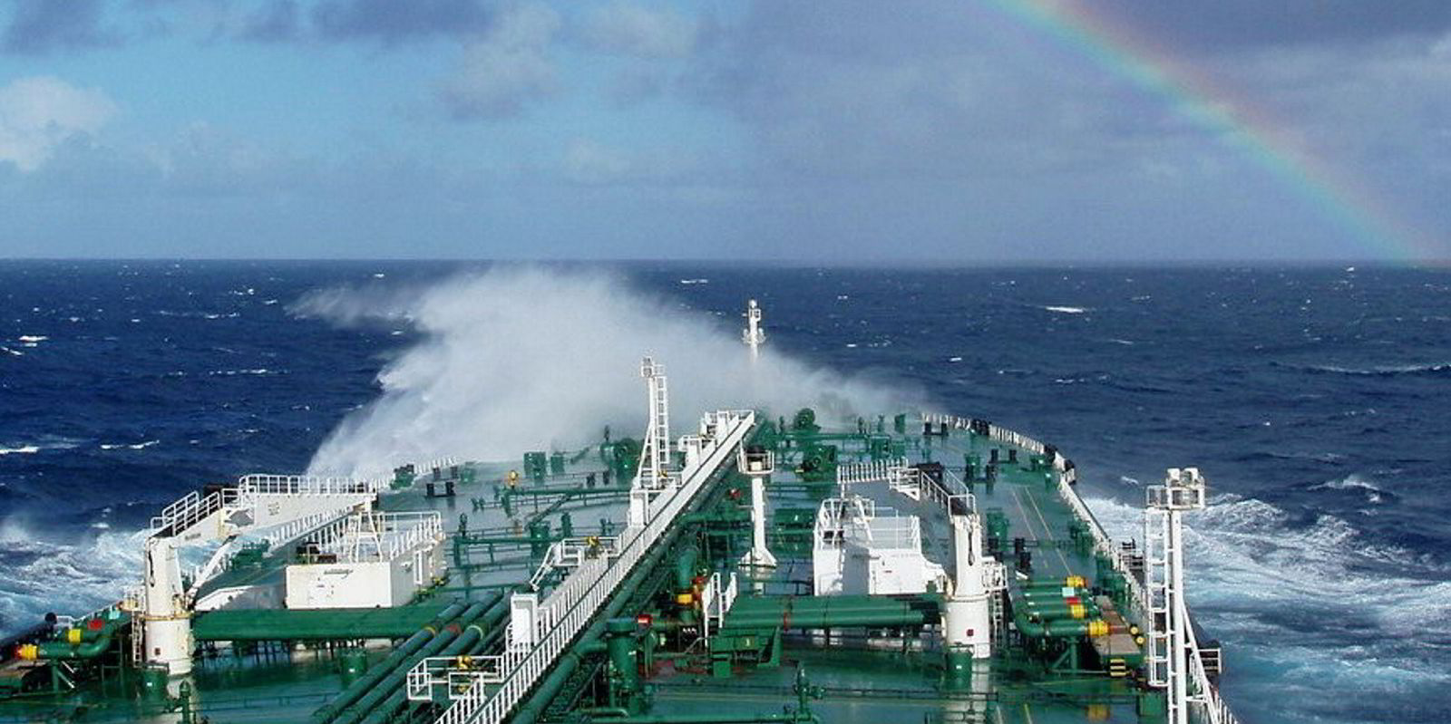 Tanker S&P sets new record despite weak markets, Clarksons says ...