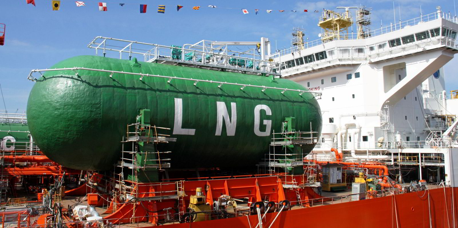 Equinor surprises with tender for LNG-fuelled aframax and LR2 ...