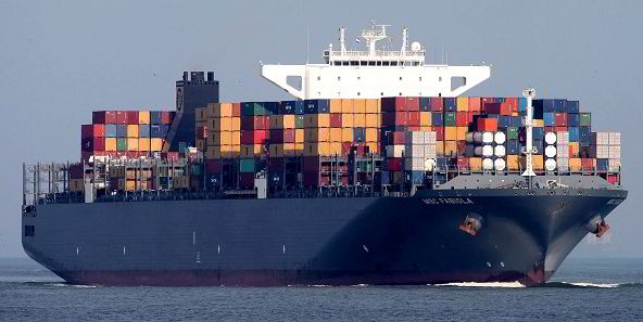 Peter Dohle boxship aground in Suez refloated | TradeWinds