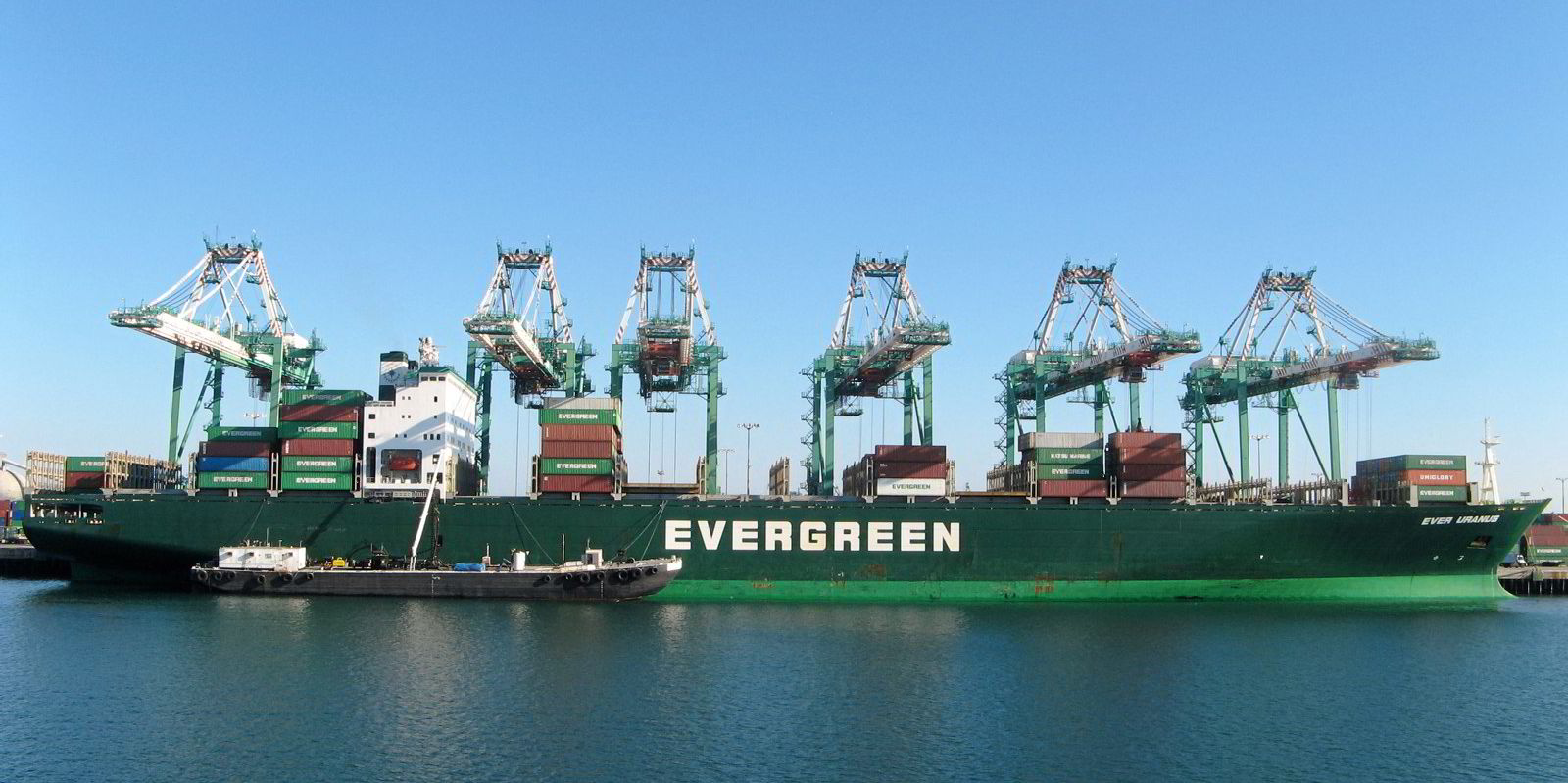 Evergreen Marine scraps post-panamax boxship as buying interest for ...