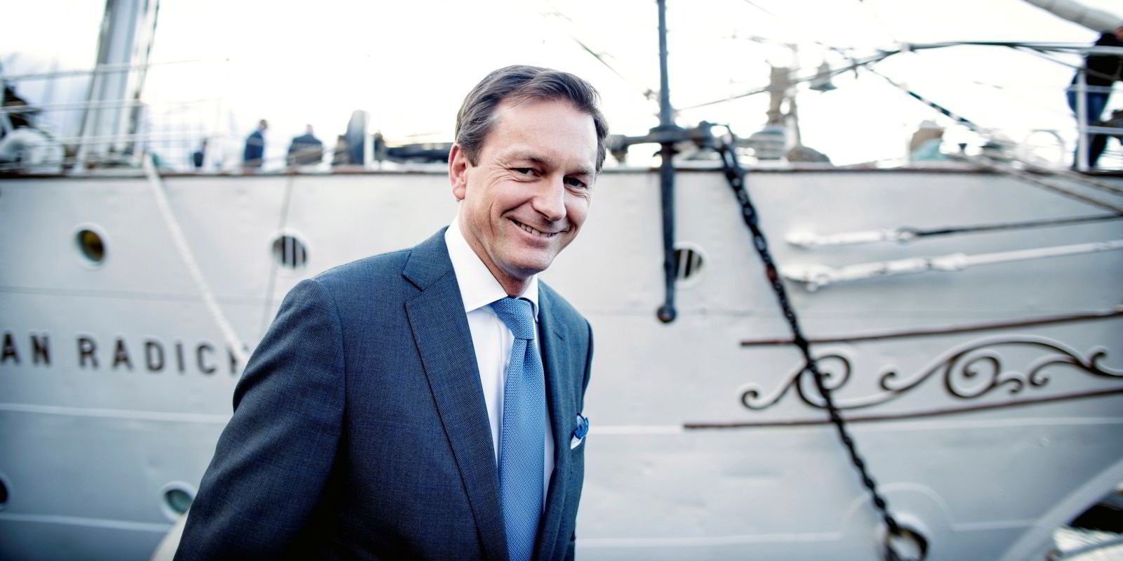 DHT Holdings strikes on modern VLCC after ‘hunting high and low for ...