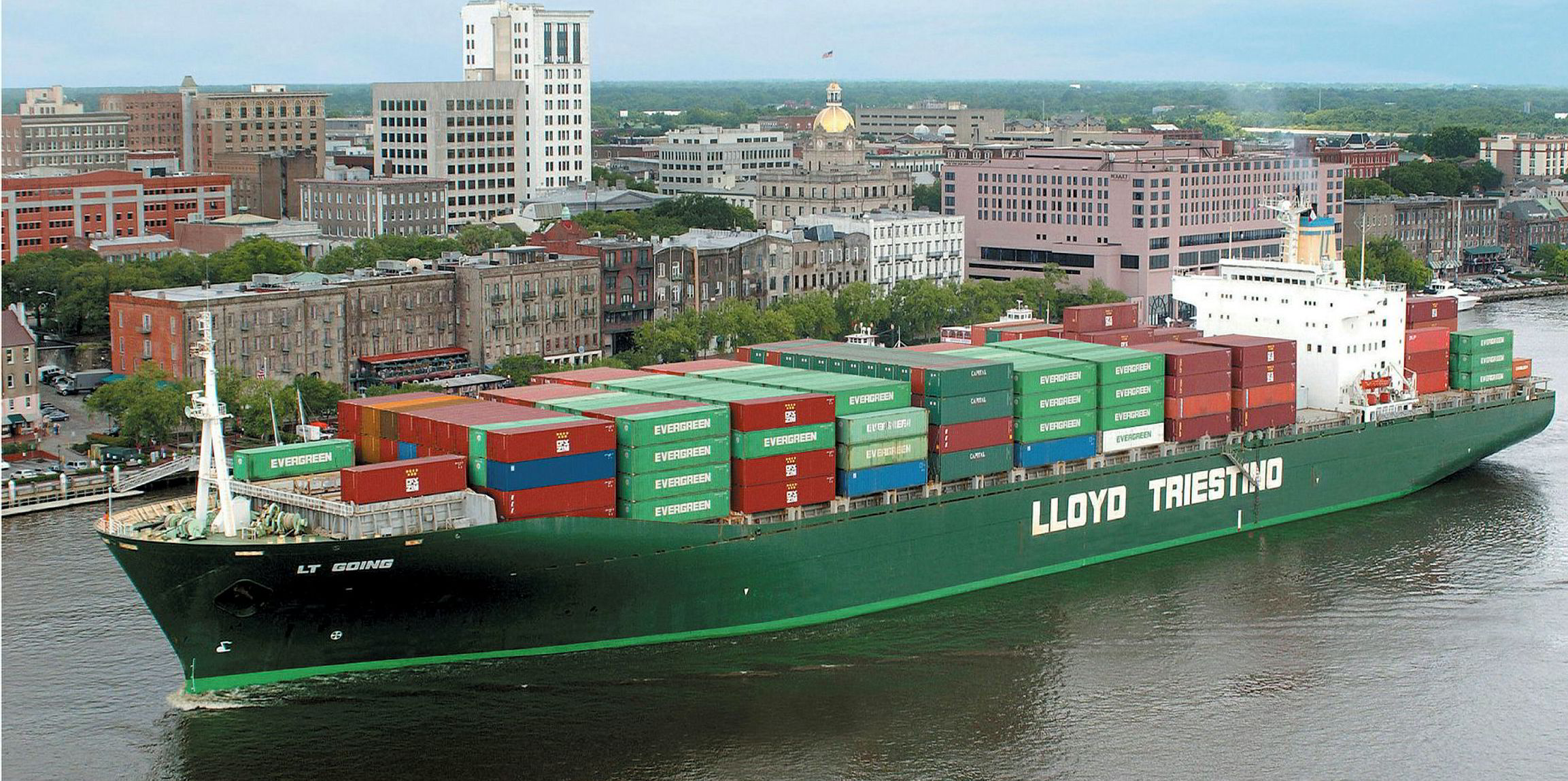 Evergreen inks maiden newbuilding order in China | TradeWinds