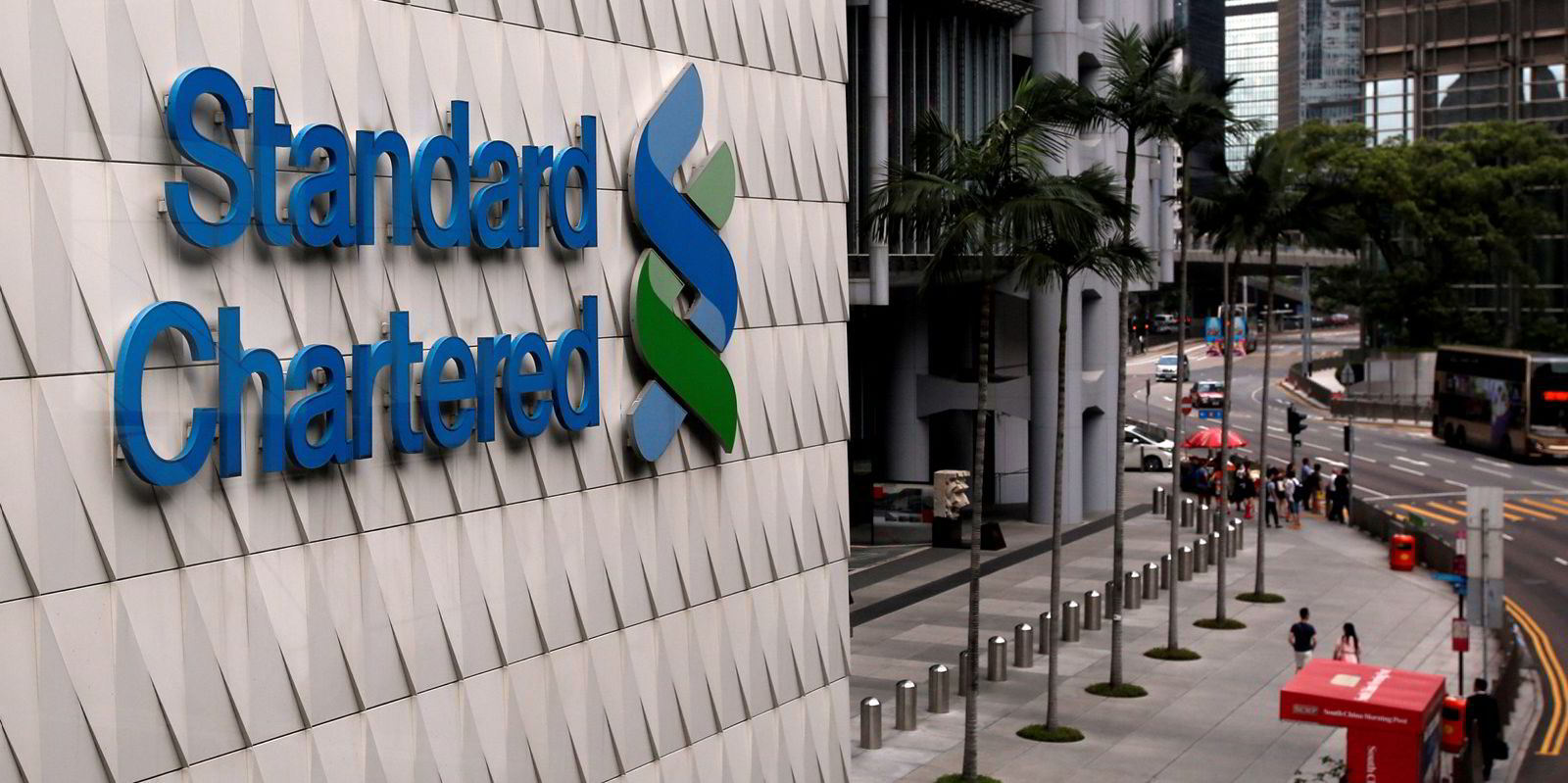 Standard Chartered offloads big bulkers in strong S&P market | TradeWinds