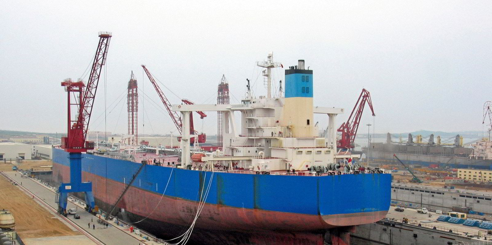 Cosco tanker arm takes $130m write-down on aged tankers | TradeWinds