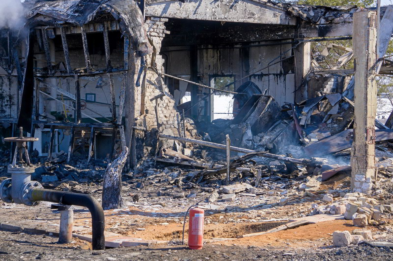 Dramatic video: Fire ravages Ukraine gas facility after ‘targeted ...