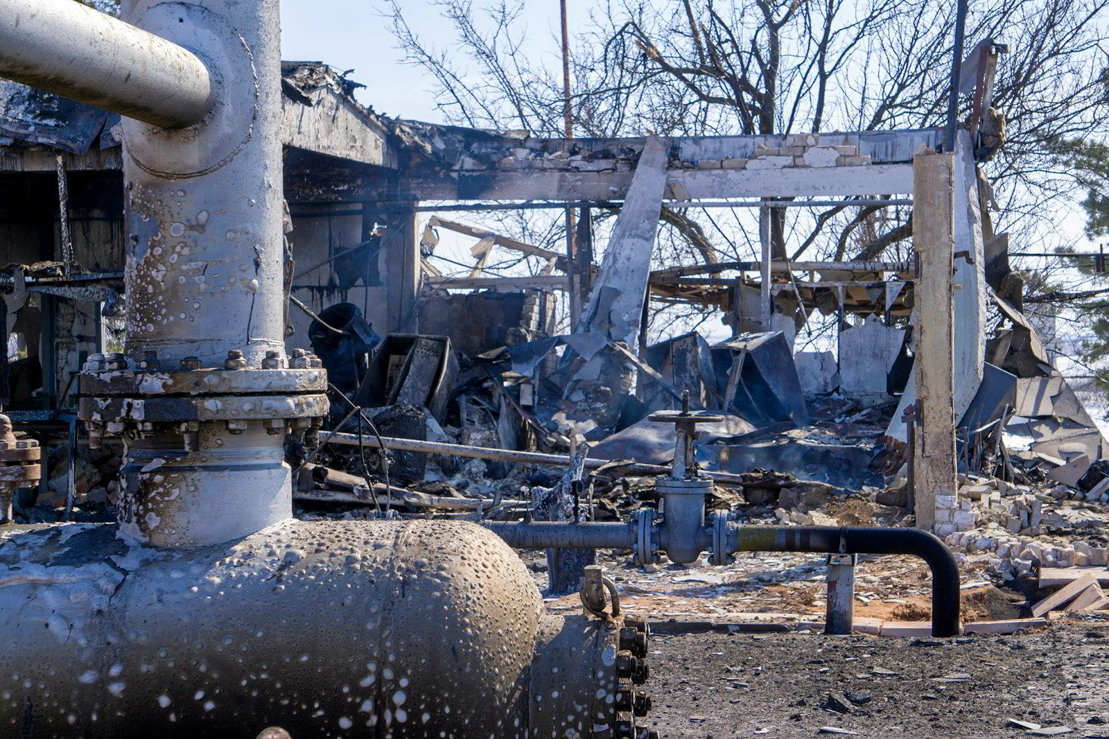 Dramatic video: Fire ravages Ukraine gas facility after ‘targeted ...