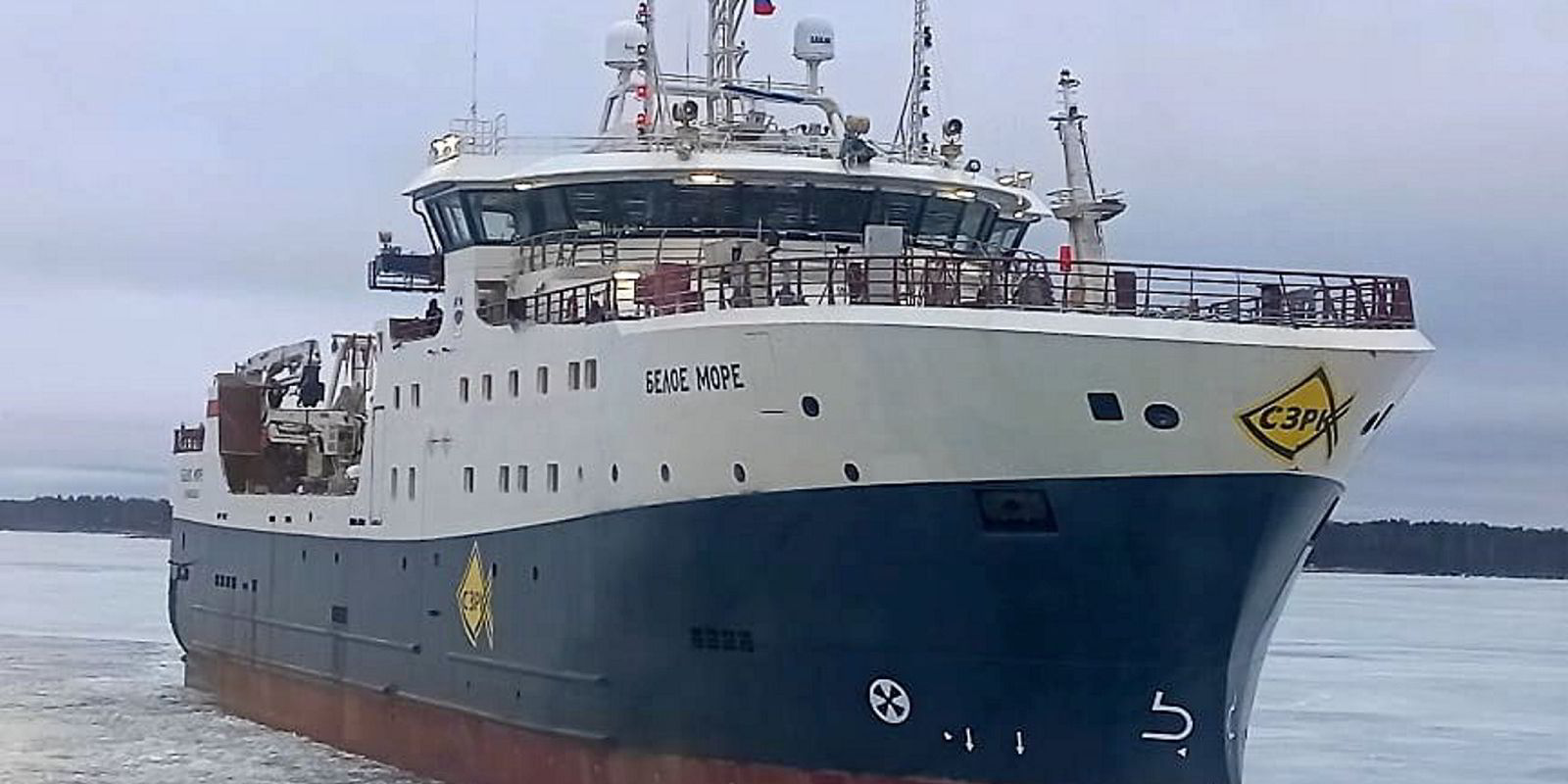 Stung by sanctions: Domestic shipyard delivers Russian fishing giant ...