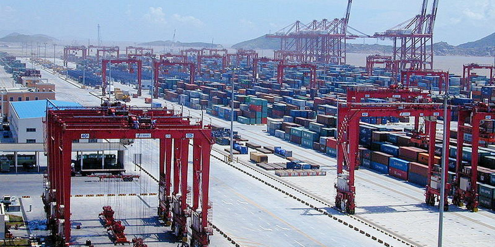 Container congestion spreads as key China terminal remains closed ...