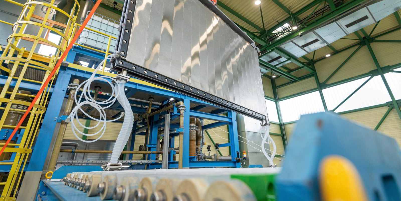 Thyssenkrupp to build 200MW green H2 electrolyser for Shell in ...