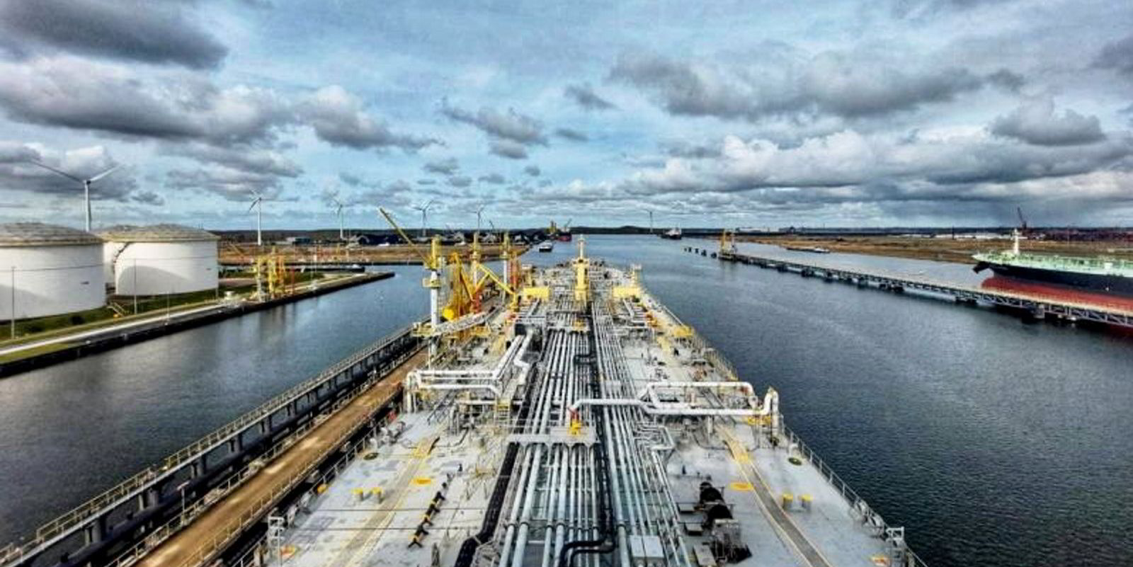 Tanker sales market stays cool as asset prices hold firm | TradeWinds