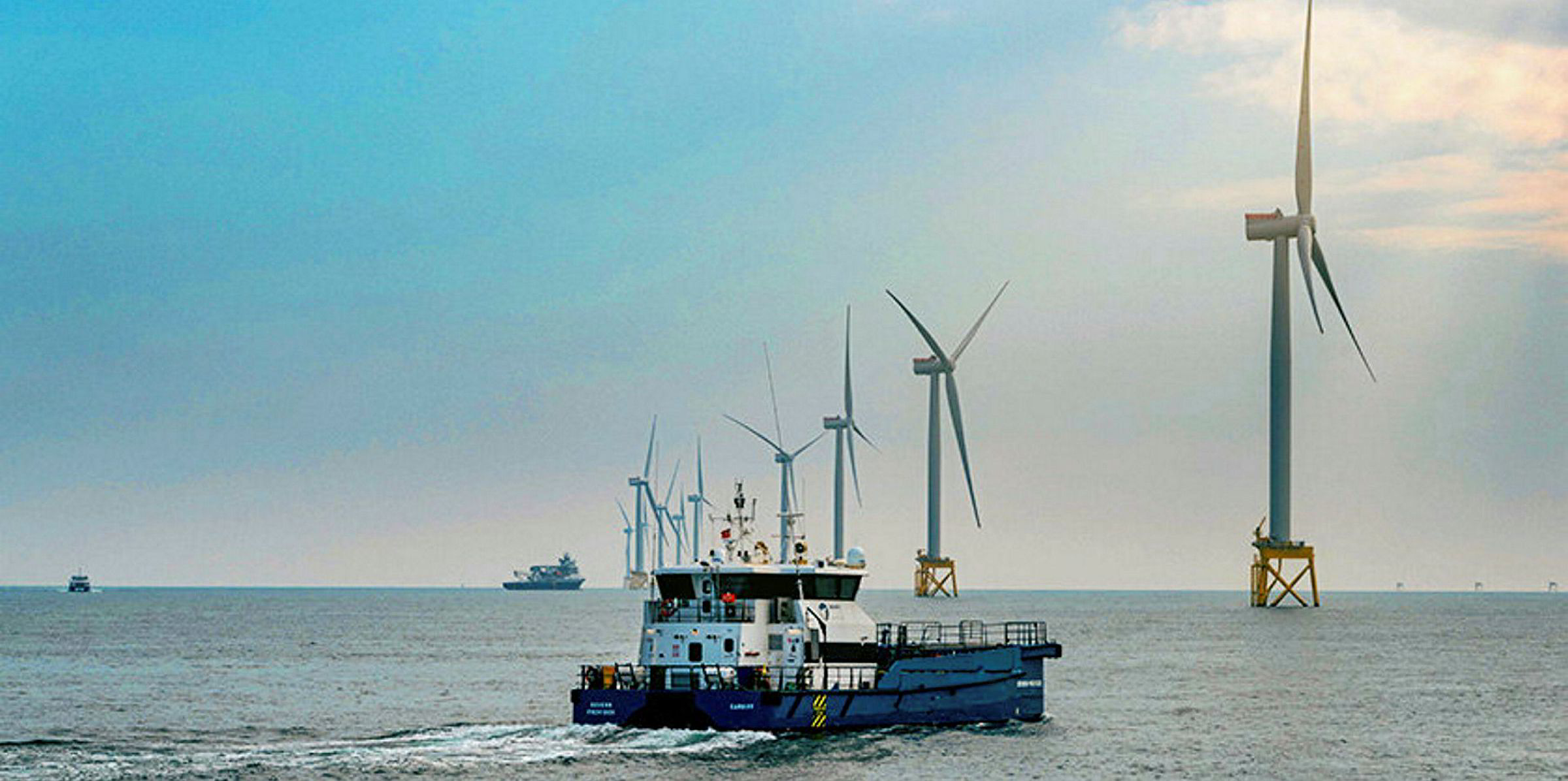 East Anglia ahoy! Last turbine in at giant Iberdrola offshore wind farm ...