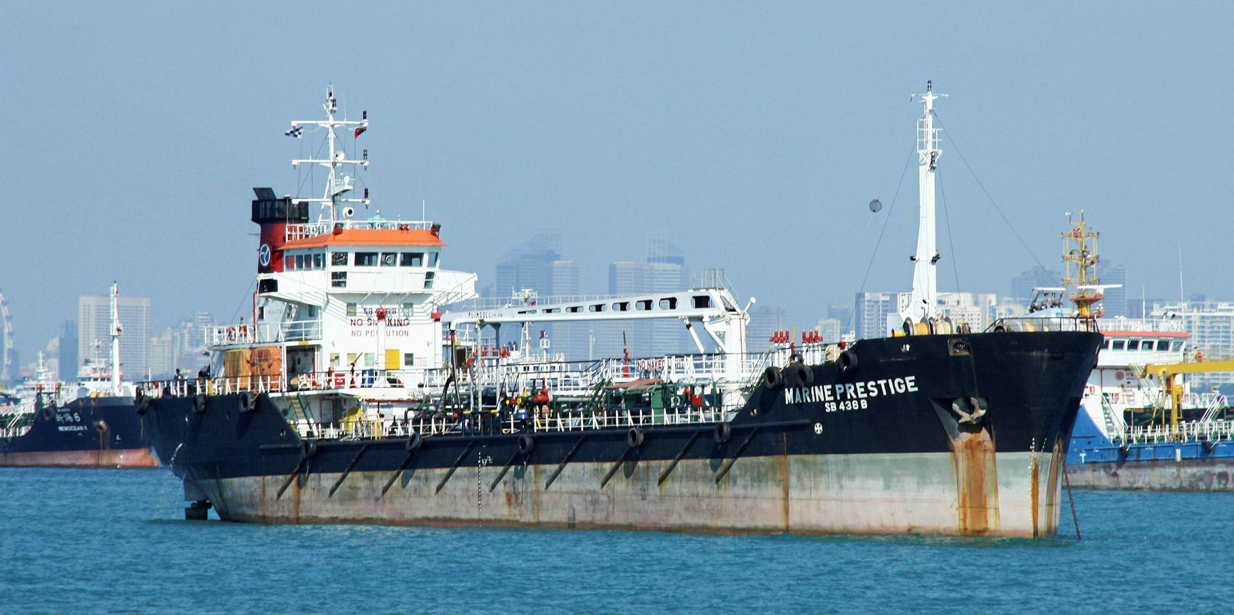 Ocean Bunkering suspends new bunker deals in Singapore | TradeWinds