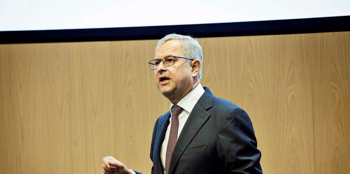 Drewry backs Maersk's wary stance on slow-steaming | TradeWinds