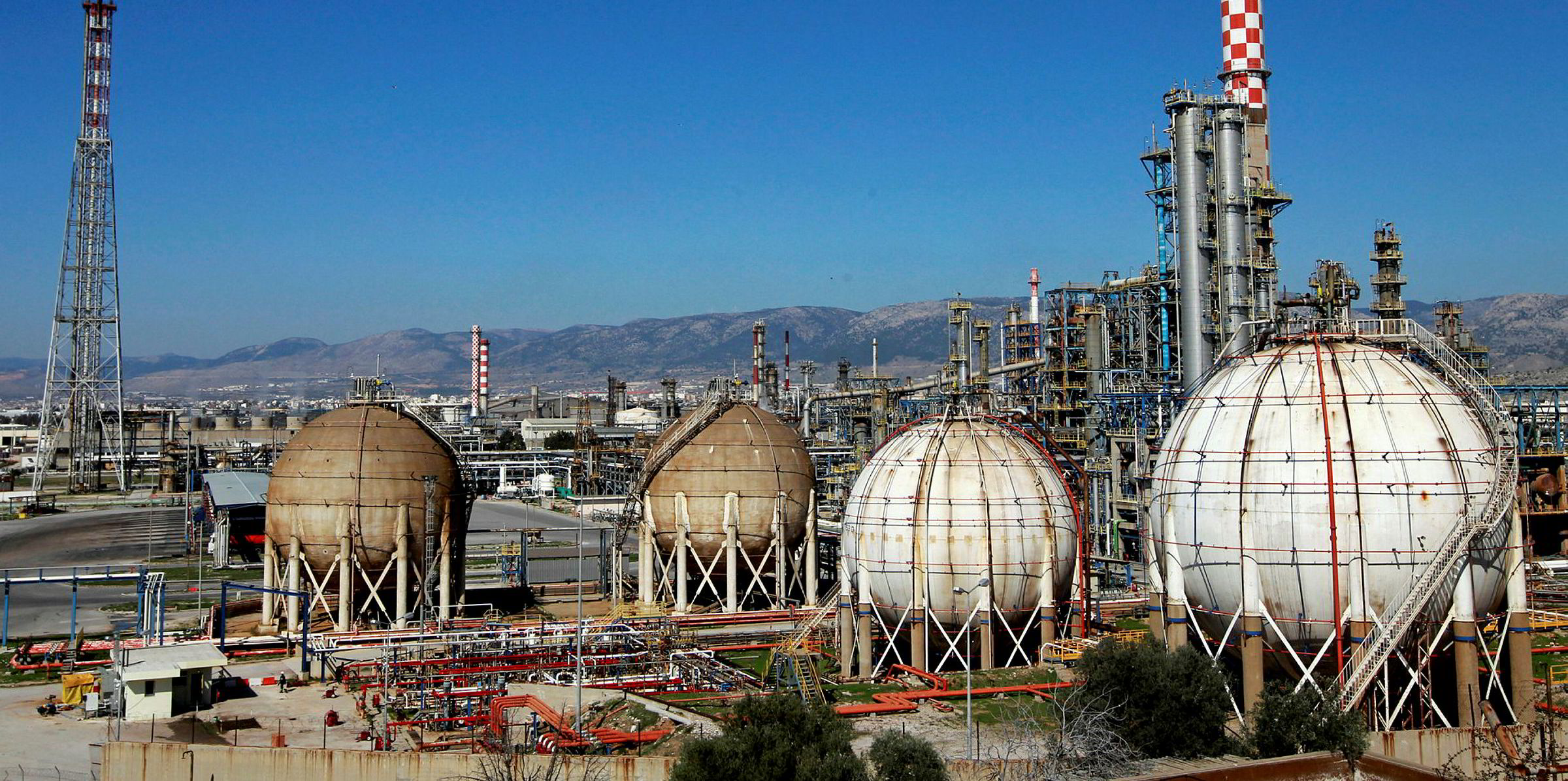 Relief as Hellenic Petroleum is ready to deliver on IMO 2020 | TradeWinds