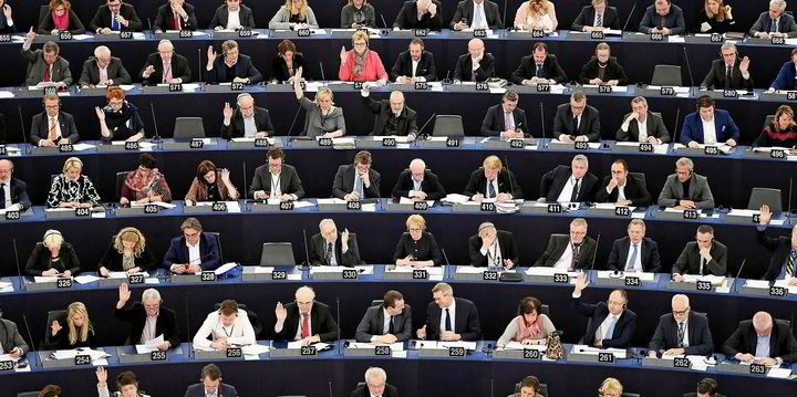Euro MPs want 30% of EU budget spent on climate action | Recharge