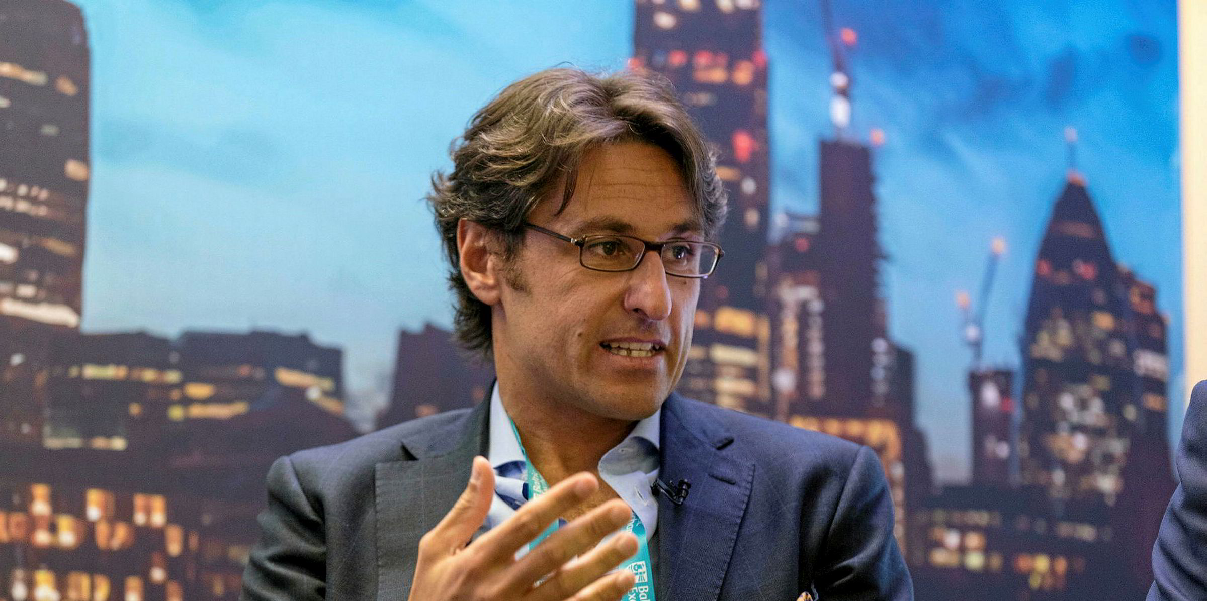 Broker Ifchor eyes growth with new Singapore bulker desk | TradeWinds