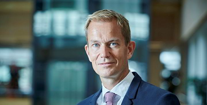 Lauritzen splits gas and bulker operations as CEO 'makes himself ...