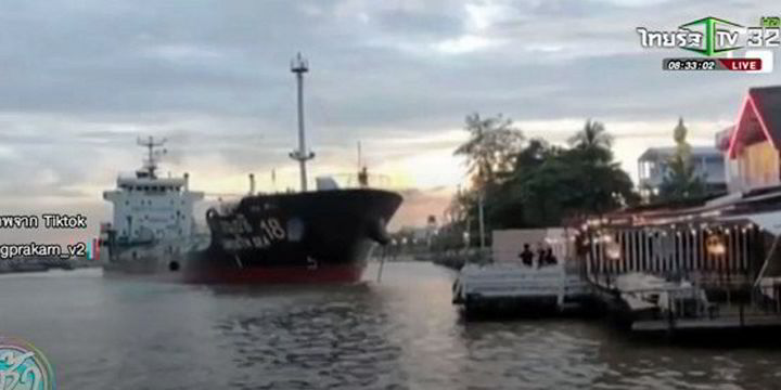 Tanker turns up for dinner in near miss at Thai restaurant | TradeWinds