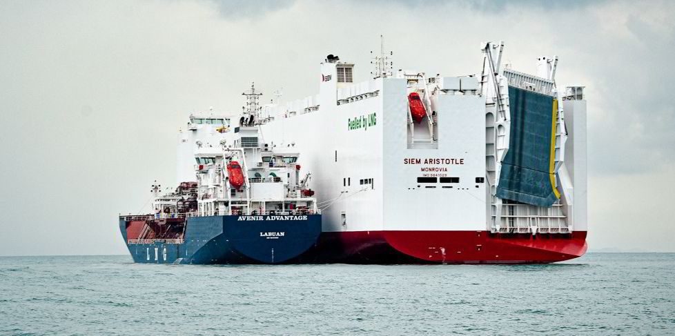 Petronas kicks off hunt for LNG bunker vessel newbuildings | TradeWinds