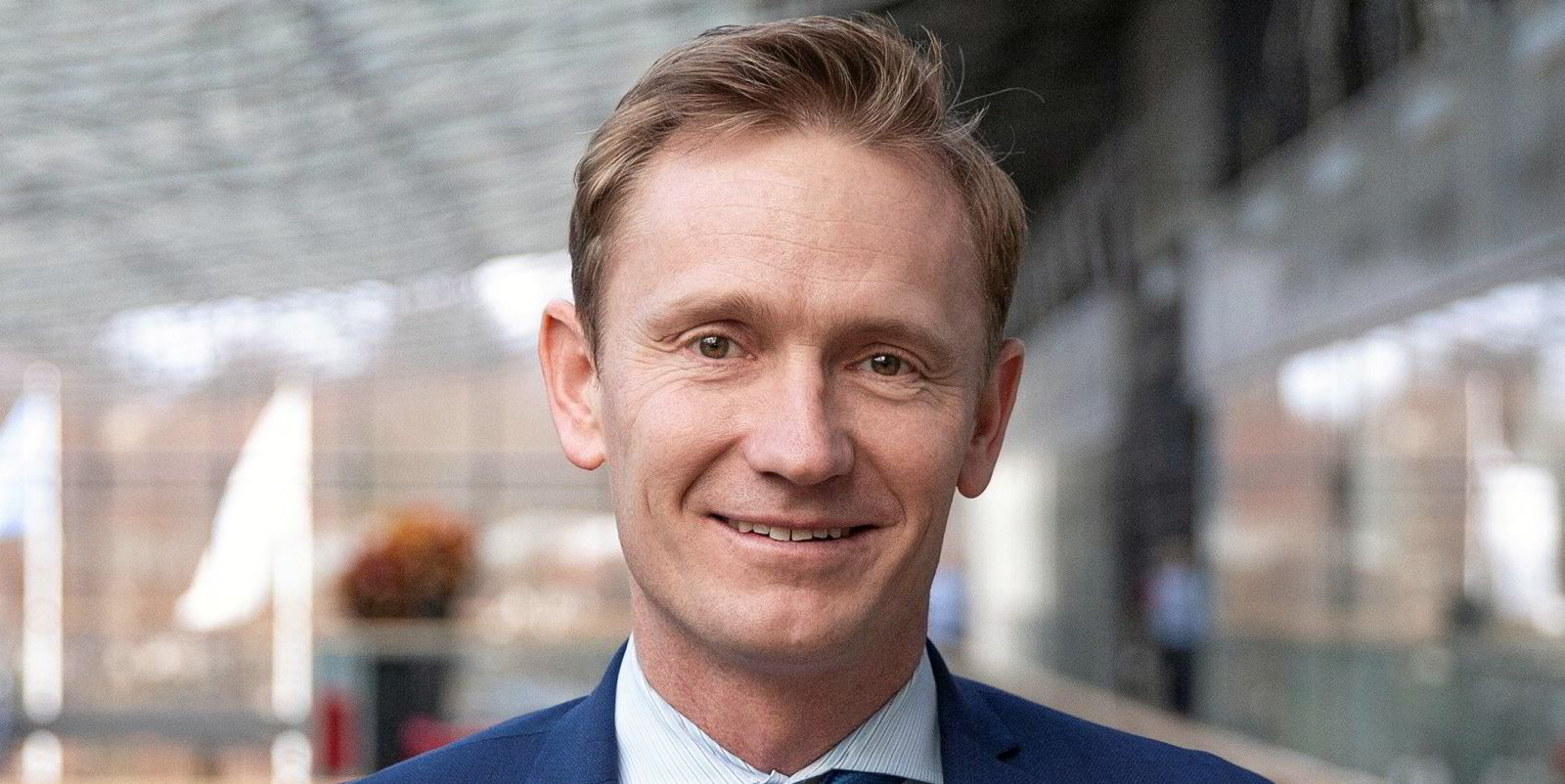 Lower pay 'not root cause' of high-profile Orsted executive exits: CEO ...