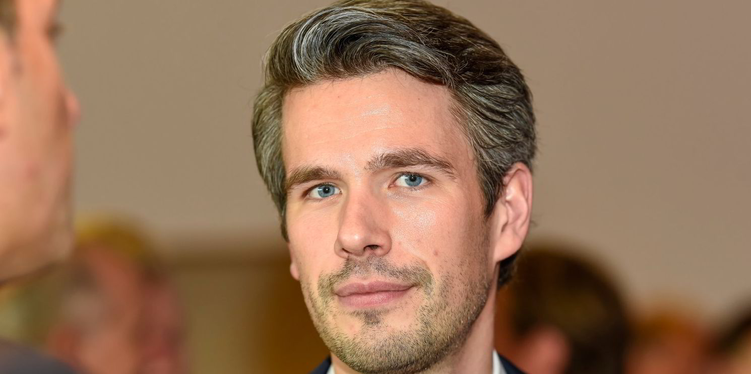 Chemikalien Seetransport and Dr Peters hook-up in ship management ...