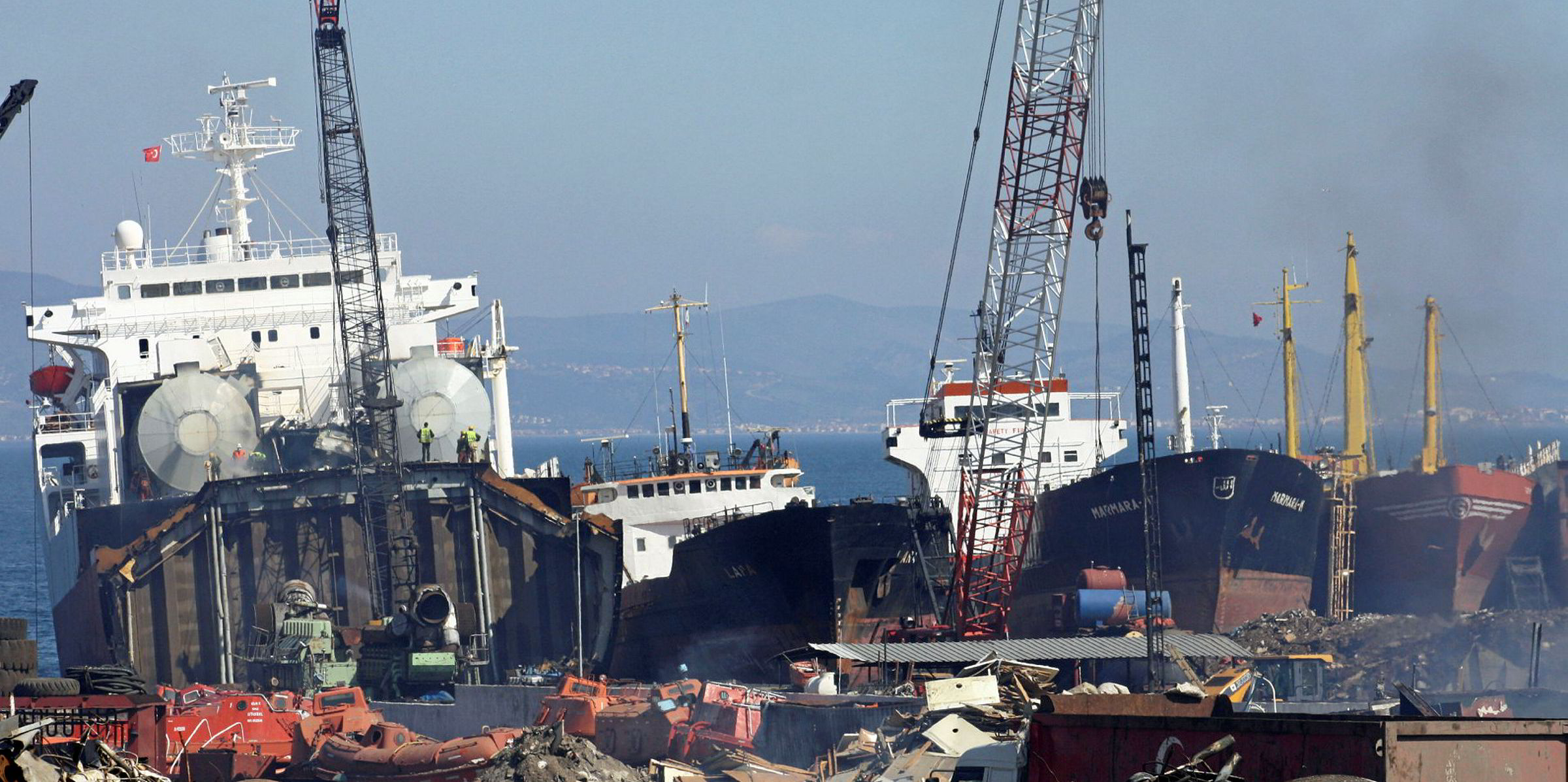 NGO calls for safety checks at Turkish demolition yards | TradeWinds